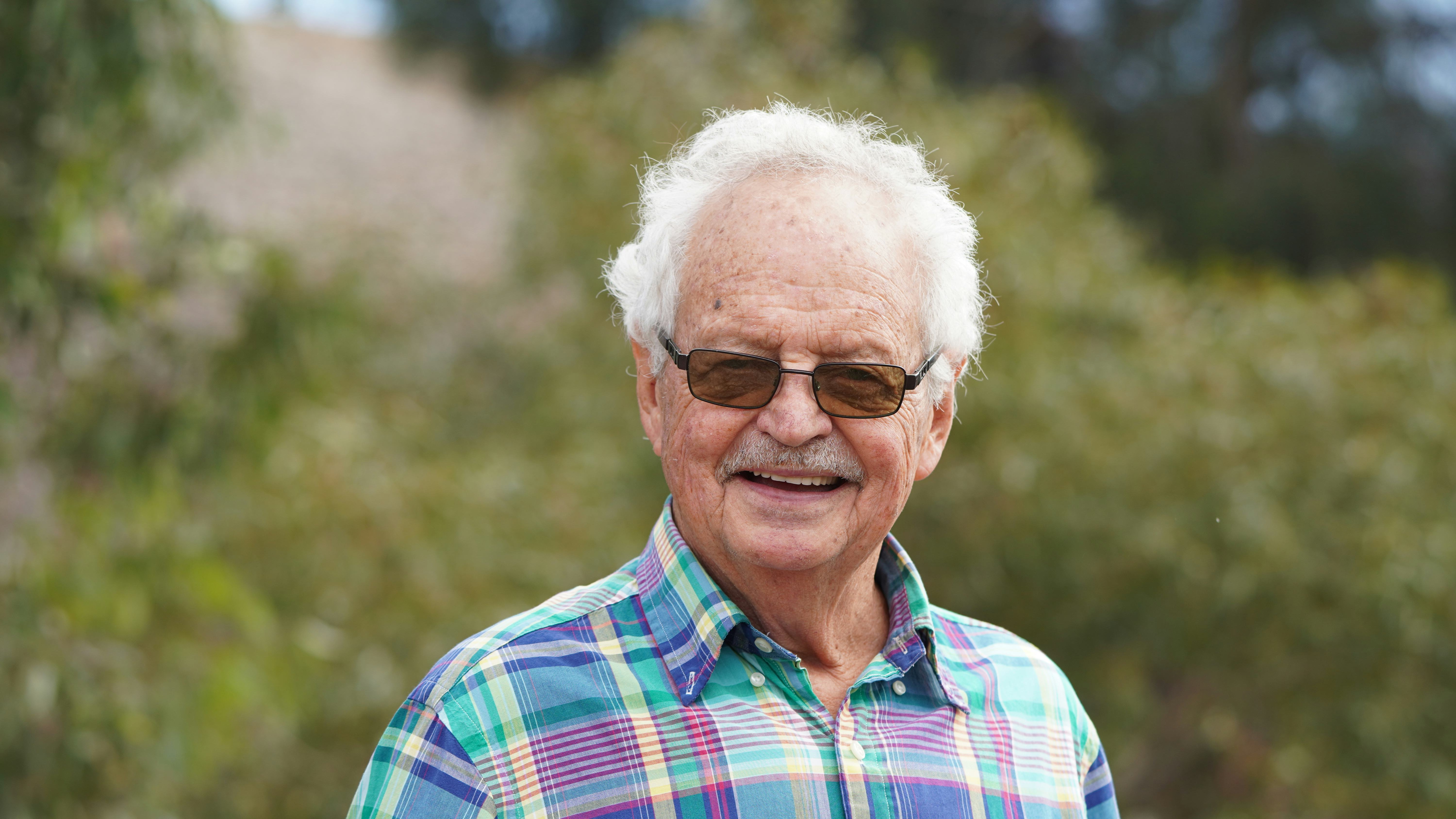 Geoff.jpeg?q=50&auto=compress&w=1