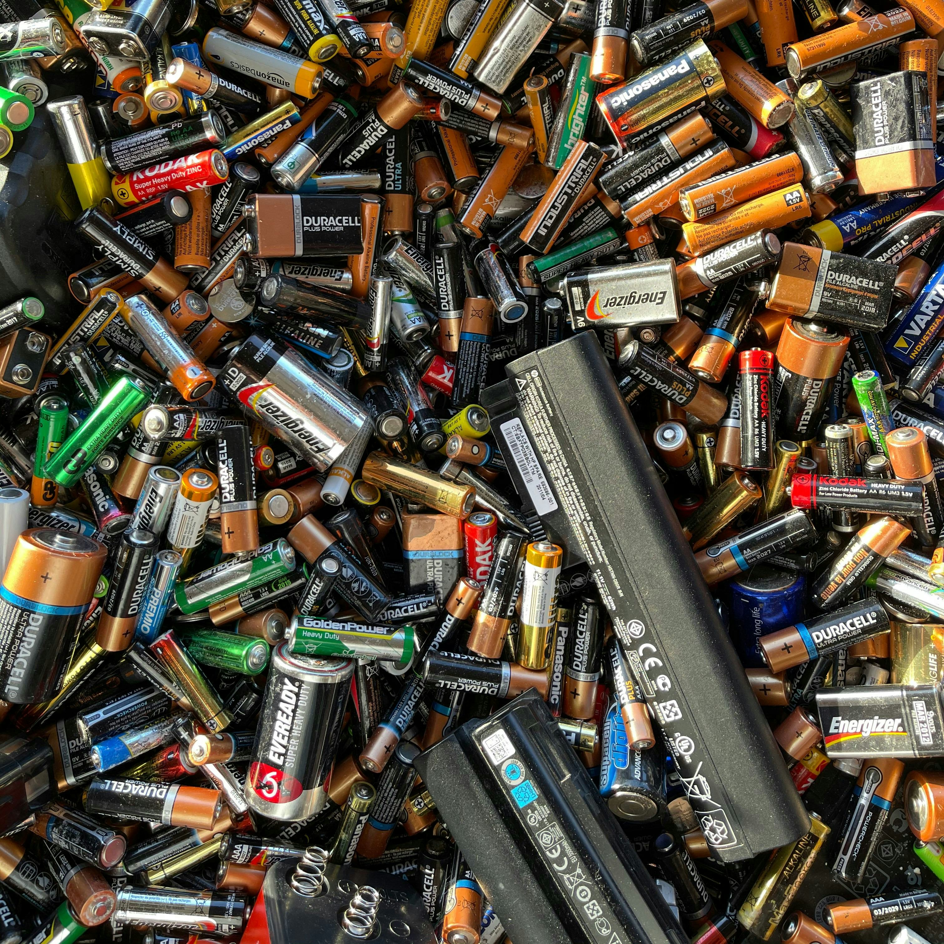 john-cameron-F_EooJ3-uTs-unsplash.jpg?q=50&auto=compress&w=1